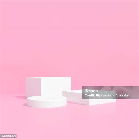 제품 디스플레이 스탠드용 분홍색 배경의 화이트 박스와 실린더 지오메트리 포디엄 스테이지 배경 또는 다른 디자인 3d 렌더링에 사용됩니다 3d 일러스트 템플릿 최소한의 스타일