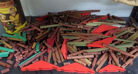 Lot Of Vintage Lincoln Log Toys Dixons Auction At Crumpton
