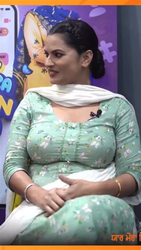 Dasso Hun Ehnu Mein Ghasti Kyo Na Kava Saali Apne Tight Mamme Dekho
