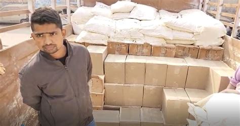 Multani Soil Was Being Smuggled From A Truck Police Seized English