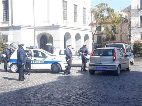 Il Portico Allarme Furti A Cava De Tirreni Forze Dellordine In Azione Per Individuare I