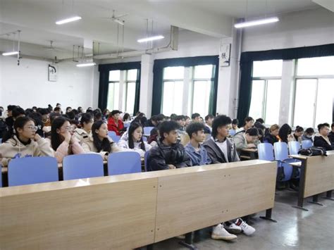 “走进科创征程，分享青春故事” 聊城大学音乐与舞蹈学院举办科创故事分享会音乐与舞蹈学院