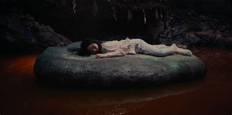 《噬亡村》第二季 老當益壯的食人魔生猛歸來 星劇點 琅琅悅讀
