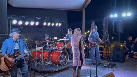 141 North Band The Cnr Bar