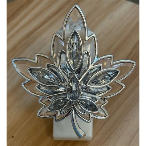 Bath And Body Works Accents Bath Body Works Leaf Silver Crystal Gem