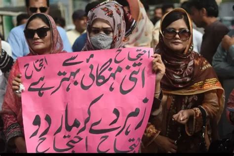 پاکستان میں متوسط طبقے اور غریبوں پر ٹیکسوں کا بوجھ امیروں سے زیادہ