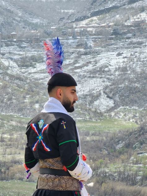 Assyrian Traditional Clothesakitu