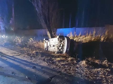 Intentó Esquivar Un Perro Y Volcó En Su Auto Con Pacto