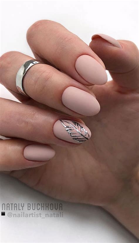 Details 141 Neutral Color Nail Designs Best In Coedo Vn