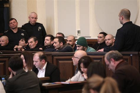 მოსამართლემ აქციების გამო დაკავებული 11 პირი პატიმრობაში დატოვა