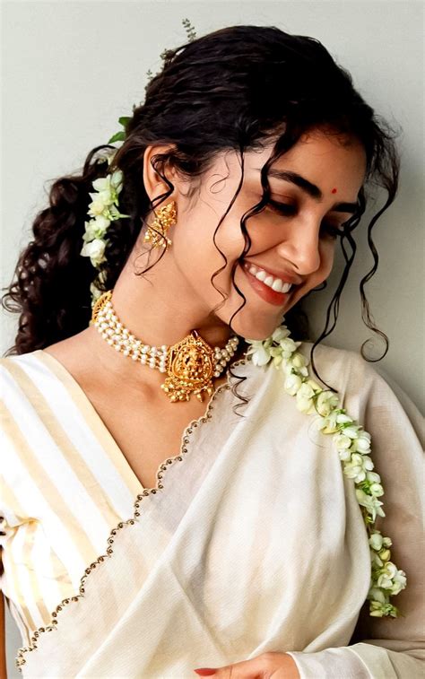 Anupama Parameshwaran Textured Layered Hair Anupama Parameswaran