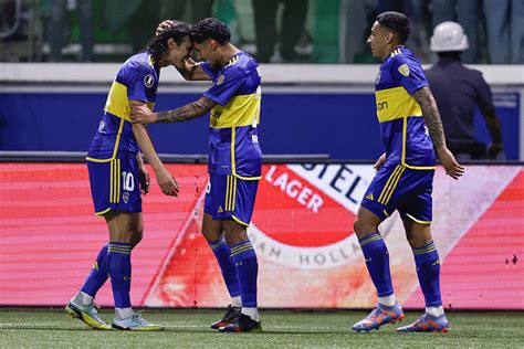 Luis Advíncula a la final de la Libertadores Boca Juniors vence por