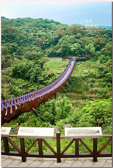 碧山巖夜景 白石湖吊橋台北內湖 台北賞夜首選情侶約會勝地 Livia s Wonderland薇笑樂園
