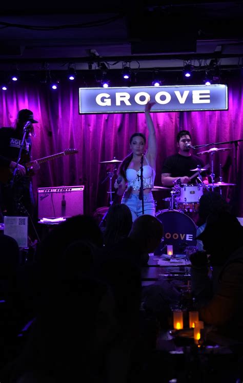 Rockwood Music Hall — Hannah Ray Teal