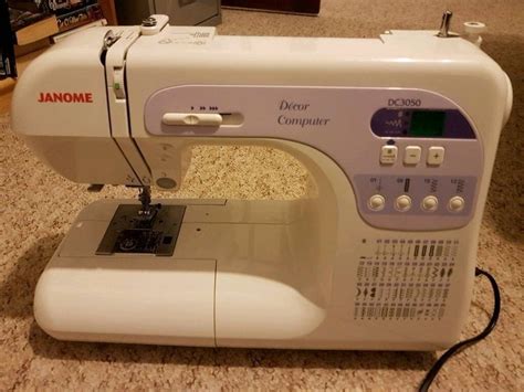 Janome Computerised Sewing Machine DC 3050 Acessories Brilliant