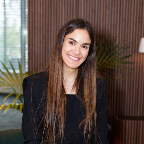 soumia mihoubi ingénieure d affaires f2i france internationale