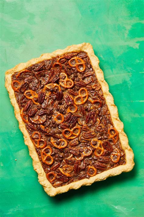68 Easy Thanksgiving Desserts 2021 — Best Thanksgiving Dessert Recipes