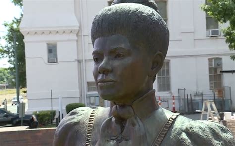 Memphis Celebrates Ida B Wells With Parade Statue Unveiling