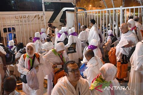Jamaah Haji Jalani Prosesi Lanjutan Menuju Muzdalifah ANTARA News