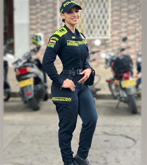 Quien Es La Mujer Policia Memes