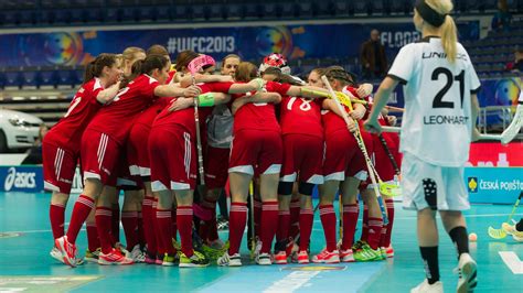 Unihockey Schweizerinnen Im Wm Halbfinal Sport Srf