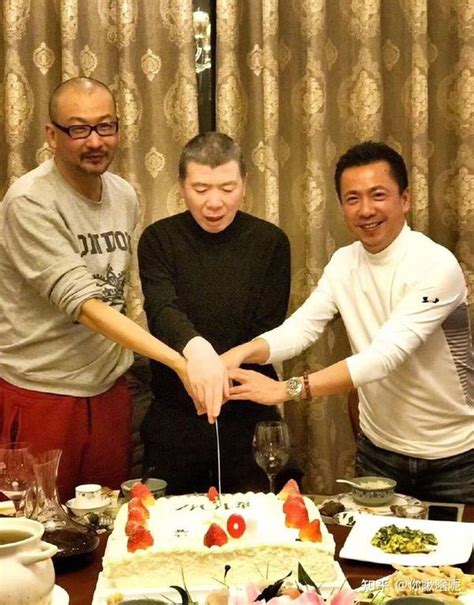 冯小刚的女儿冯思羽：在父母离婚的阴影里长大，33岁仍未婚 知乎