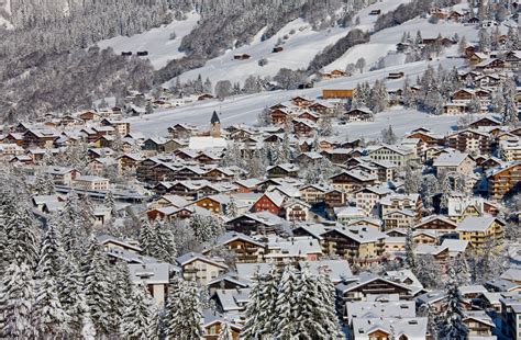 The 8 Best Places To Ski In The Alps For Every Kind Of Skier