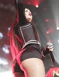 Selena Gomez Breaks Out Her Butt Cheeks For Jingle Ball