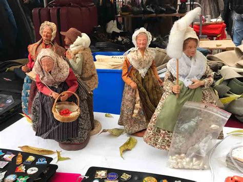 Everyone Is Hunting In The Rue De Bretagne