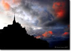 Ewa Sonnet And Ines Cudna In Snooker