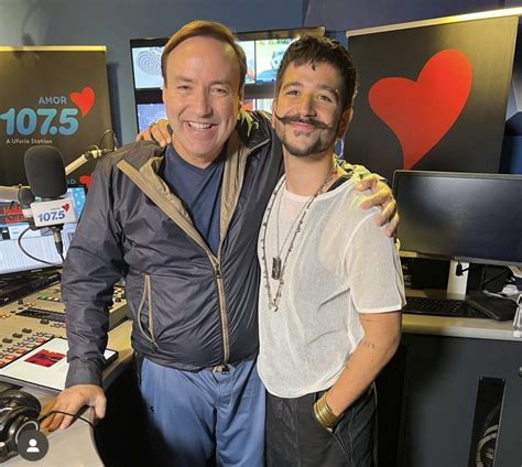 Javier Romero El Corazón Palpitante De La Radio Matutina S Revista