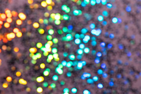 화려한 프리즘 색종이 흐리게 축제 배경 트렌디 한 스파클과 반짝이 배경 플랫 레이 스타일 크리스마스와 휴일 개념 2020년에 대한 스톡 사진 및 기타 이미지 Istock