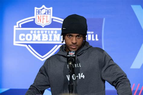 Unc Wr Josh Downs Shows Confidence At Nfl Scouting Combine Yahoo Sports