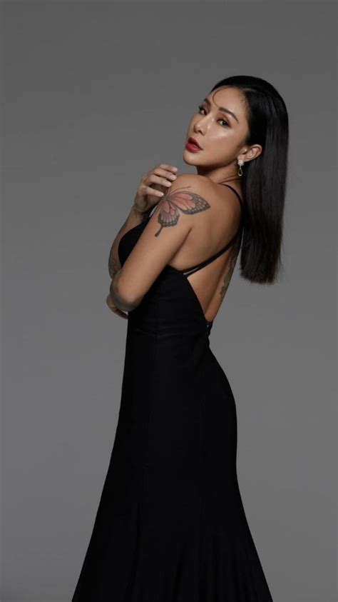 國光女神梁云菲喊不接演藝工作淡出 宣布回歸自打臉想念我嗎 Yahoo奇摩時尚美妝