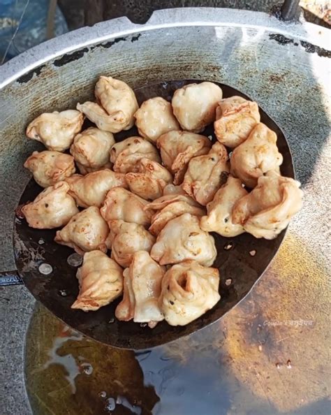 সেই স্কুল জীবনের কথা মনে পড়ে গেল😌🥲 ৫ স্টারের সিঙ্গারা পুরিও Cant