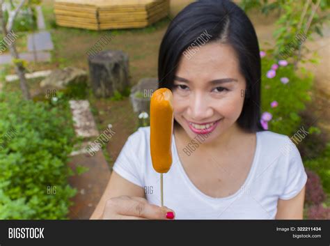 Girl Swallowing Sausage Telegraph