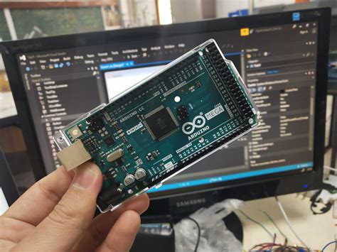 เขียนโปรแกรม Arduino ระบบควบคุมต่างๆ และระบบ Iot และออกแบบวงจร