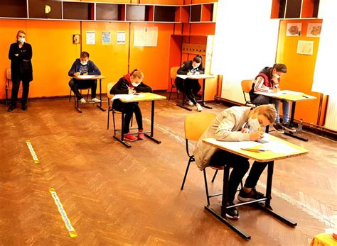 UPDATE Evaluarea Națională Aproape de elevi sunt așteptați să susțină examenul în