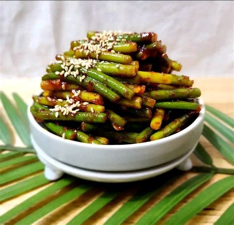 Дэлхийн Халуун ногоотой саримсны гол Орц Саримсны гол 1 багц