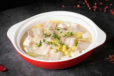 酸菜汆白肉 花瓣网