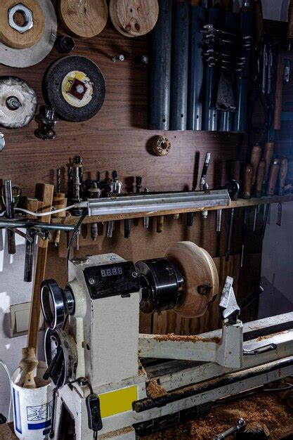 Premium Photo Making A Wooden Bowl On The Lathe