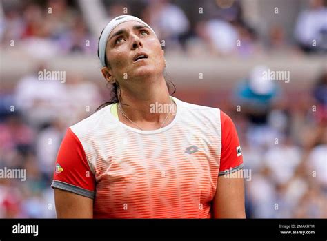 Ons Jabeur Of Tunisia Reacts After Losing A Point To Iga Swiatek Of Poland During The Women