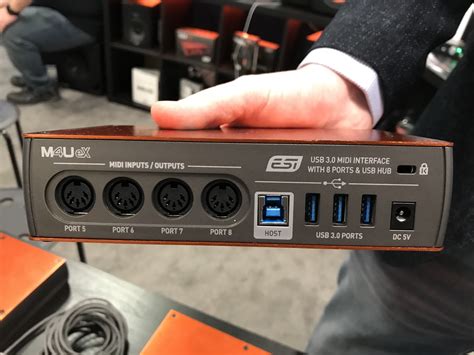 纽约 aes 2017 展会：esi m4u ex midi 接口第一时间上手 midifan：我们关注电脑音乐