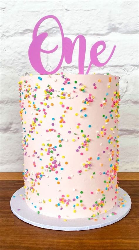 25 Sprinkle Cake Ideas To Sweeten Your Celebration Funfetti 1st