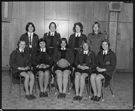 Scared Heart College Netball Team Puke Ariki