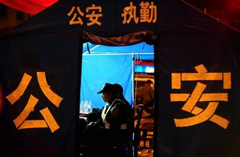 云南盈江帐篷区的宁静之夜