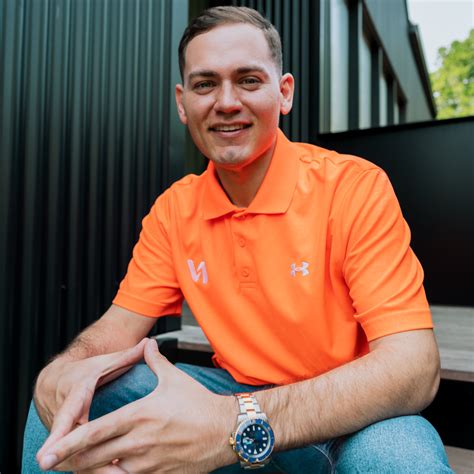 Graphic And Video Editor Social Media Posting Manager Onlinejobsph