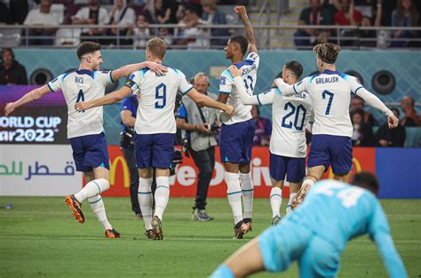 [포토] 기뻐하는 잉글랜드 대표팀 매일경제