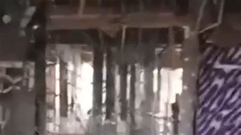 公安机关对哈尔滨私拆承重墙事件责任人采取刑事强制措施凤凰网视频凤凰网