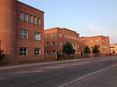 Liceo Blaise Pascal Added A New Photo Liceo Blaise Pascal